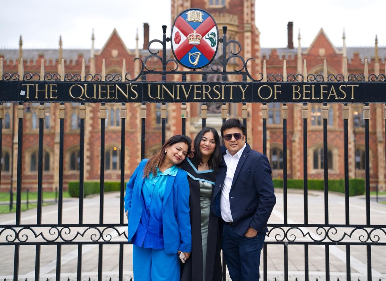Queen's University Belfast Admissions 2025: Application Deadline, Eligibility & Fees